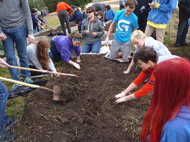Youth Rally Work Project Big Success | BAUUC Community Garden